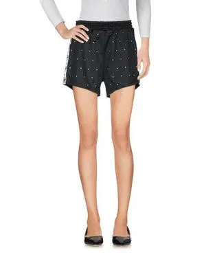 CHIARA FERRAGNI Solid Color Appliqued Shorts