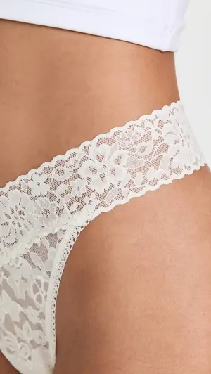 Hanky Panky Daily Lace Original Rise Thong