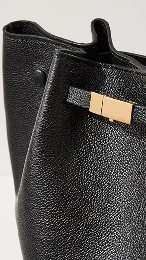 DEMELLIER Bucket Bag