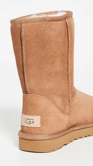 UGG Classic Short Ii Boots - Chestnut