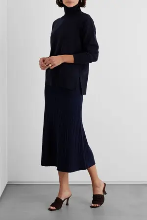 Iris & Ink Millie Mélange Cashmere And Wool-blend Turtleneck Sweater - Navy