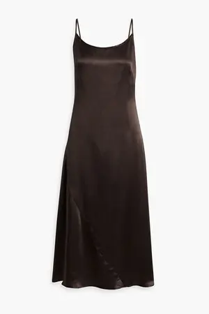 Iris & Ink Round Neck Dresses