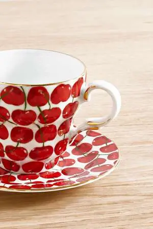La DoubleJ Big Mama Set Of Two Porcelain Teacups And Saucers - Red