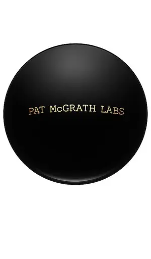PAT MCGRATH LABS Skin Fetish: Sublime Perfection Blurring Under-eye Powder - Deep