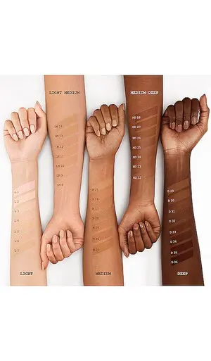 PAT MCGRATH LABS Skin Fetish: Sublime Perfection Foundation - Medium Deep 27