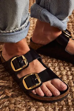 BIRKENSTOCK Arizona Big Buckle High Shine Sandals - Black