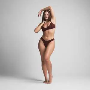 SKIMS Dipped Thong | Black | Large | Fits Everybody Lace Oxblood