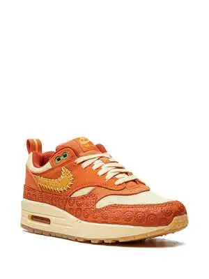 Nike Air Max 1 Prm Somos Familia Sneakers
