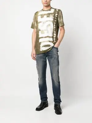 DIESEL® 1995 D-sark Straight Jeans