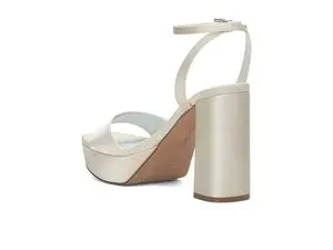 Vince Camuto Pendry 4 Platform Sandals - Bone