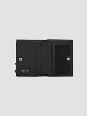 Saint Laurent Cassandre Matelassé Bi-fold Wallet In Grain De Poudre Embossed Leather - Nero