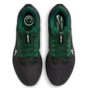 Nike New York Jets Zoom Pegasus 40 Running Shoe