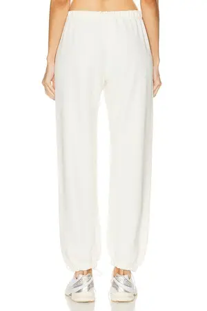 Eterne Classic Sweatpant - Cream