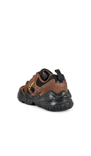 Nike Tech Hera Sneaker In Brown