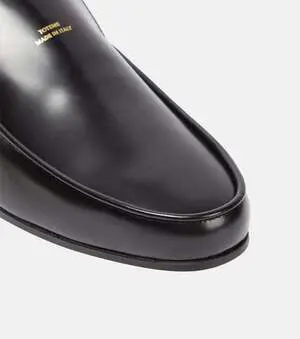 TOTEME The Oval Leather Loafers