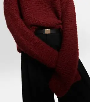 THE ROW Cashmere Sweater