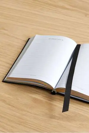 Smythson Panama 2024 Textured-leather Fashion Diary