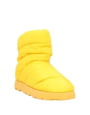 PIUMESTUDIO Padded Ankle Boots
