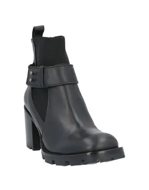 IXOS Ankle Boots In Leather