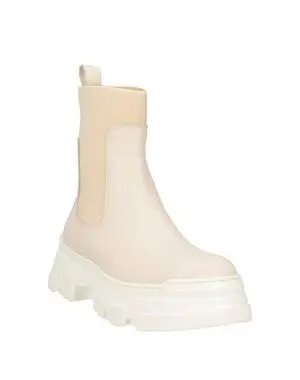 TF SPORT Ankle Boots