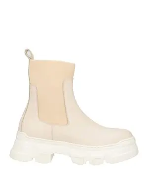 TF SPORT Ankle Boots