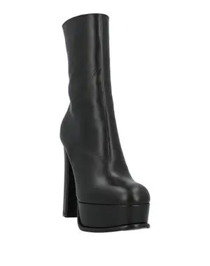 Alexander McQueen Ankle Boots In Leather With Block Heel