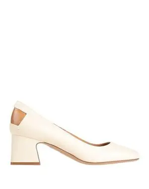 MAISON MARGIELA Leather Pumps Cream