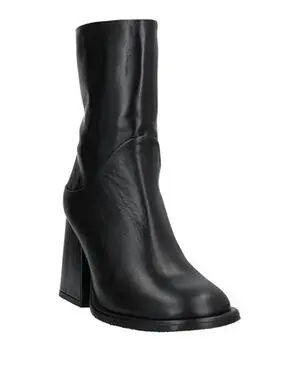 EQUITARE Leah Ankle Boots - Black
