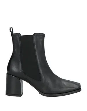 Ixos Pull On Boots For Women
