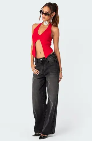 EDIKTED Sculpt Split Front Halter Top