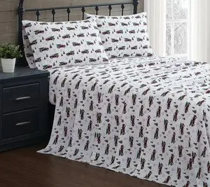 TRULY SOFT Holiday Truck Twin Flannel Sheet Set - One-color