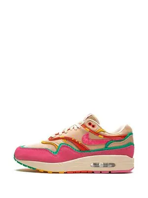 Nike Air Max 1 Familia Sneakers - Pink