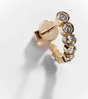 Sophie Bille Brahe Boucle Ensemble Petite 18kt Single Earring With Diamonds - Gold