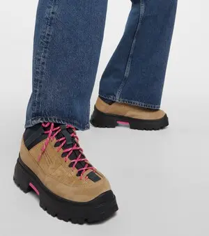 Canada Goose Journey Lite Leather Boots
