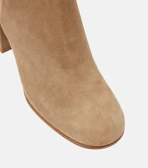 GIANVITO ROSSI Joelle Suede Ankle Boots