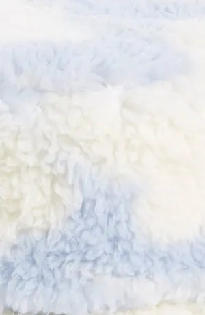 Roxy X Chloe Kim In The Clouds Fleece Bucket Hat