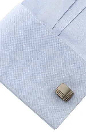 CUFFLINKS, INC. Cufflinks
