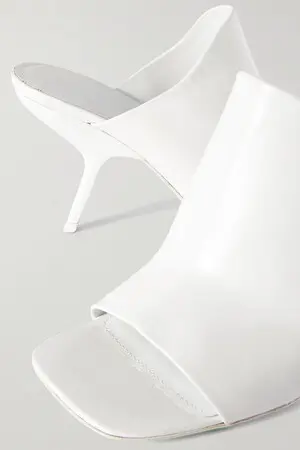 FERRAGAMO Era Leather Mules - White