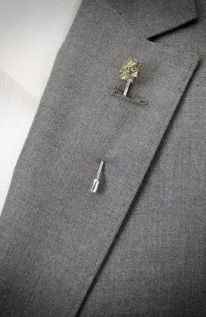 CUFFLINKS, INC. 