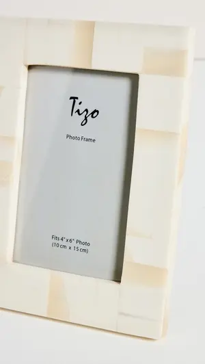 TIZO DESIGN Bone And Resin Frame 4x6