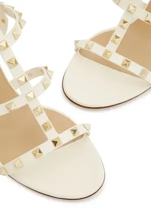 Valentino Garavani Rockstud 60 Leather Sandals - Ivory