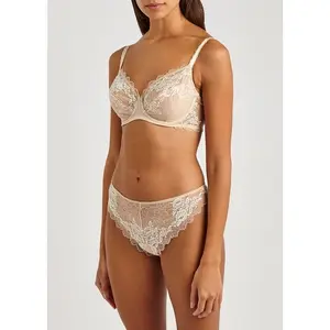 Wacoal Lace Perfection Underwired Bra 30f