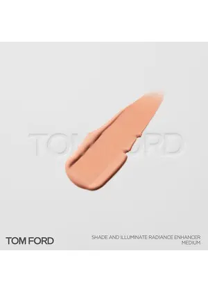 TOM FORD Shade And Illuminate Radiance Enhancer, Medium, Dewy Finish, Hydrating Formula, Radiant Glow Medium