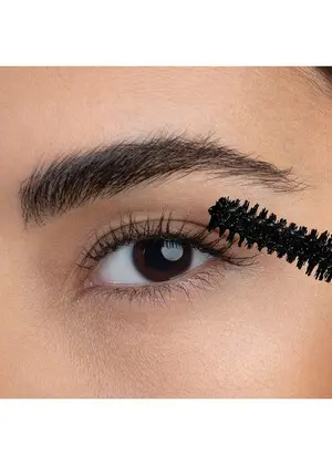 Carolina Herrera Fabulous Eyes Mascara