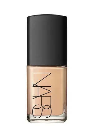 NARS Sheer Glow Foundation - Punjab