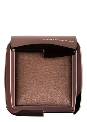 HOURGLASS Ambient Lighting Powder Transcendent Light