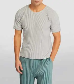Issey Miyake Pleated T-shirt - Grey