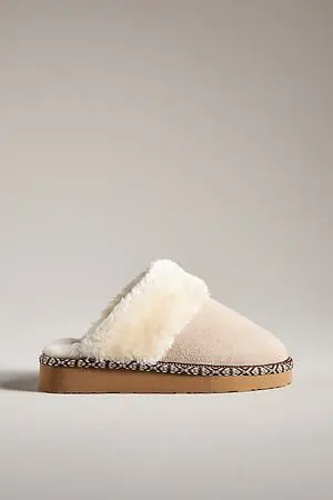 Minnetonka Cerise Slippers