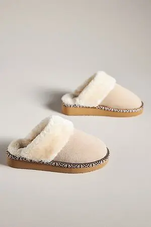 Minnetonka Cerise Slippers