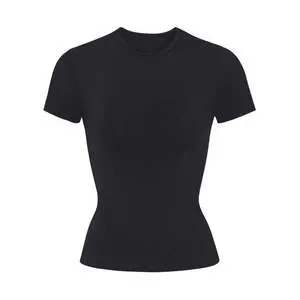 SKIMS Soft Smoothing Seamless T-shirt - Onyx